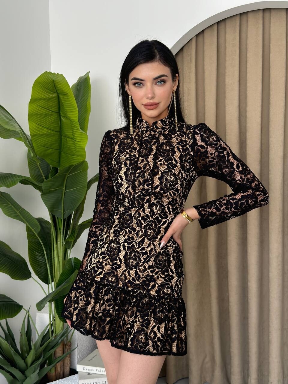 Famous Dantel Mini Elbise